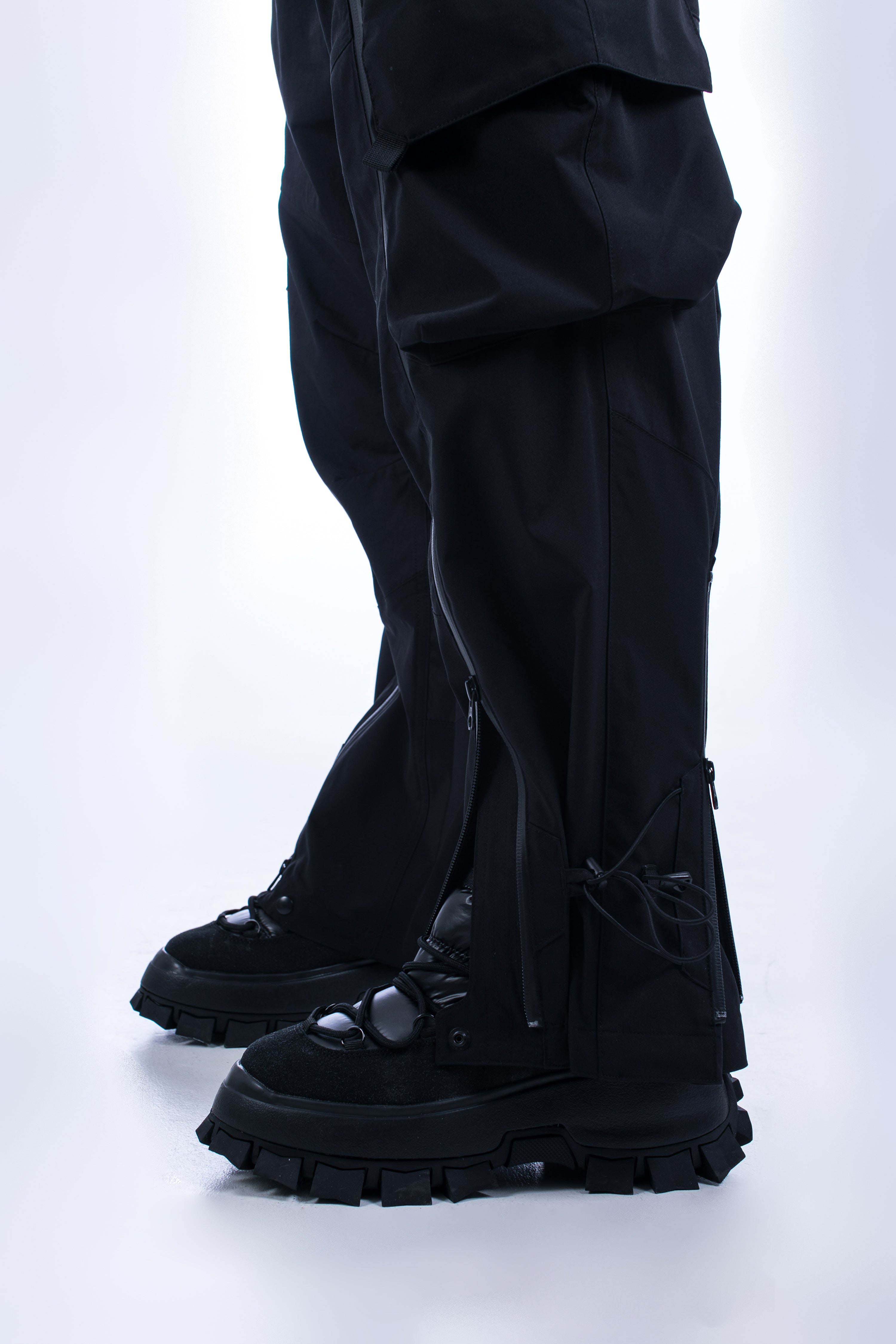 Modular Gear Project - T22-CG-AAF-01BLK - Air Force CARGO TROUSERS